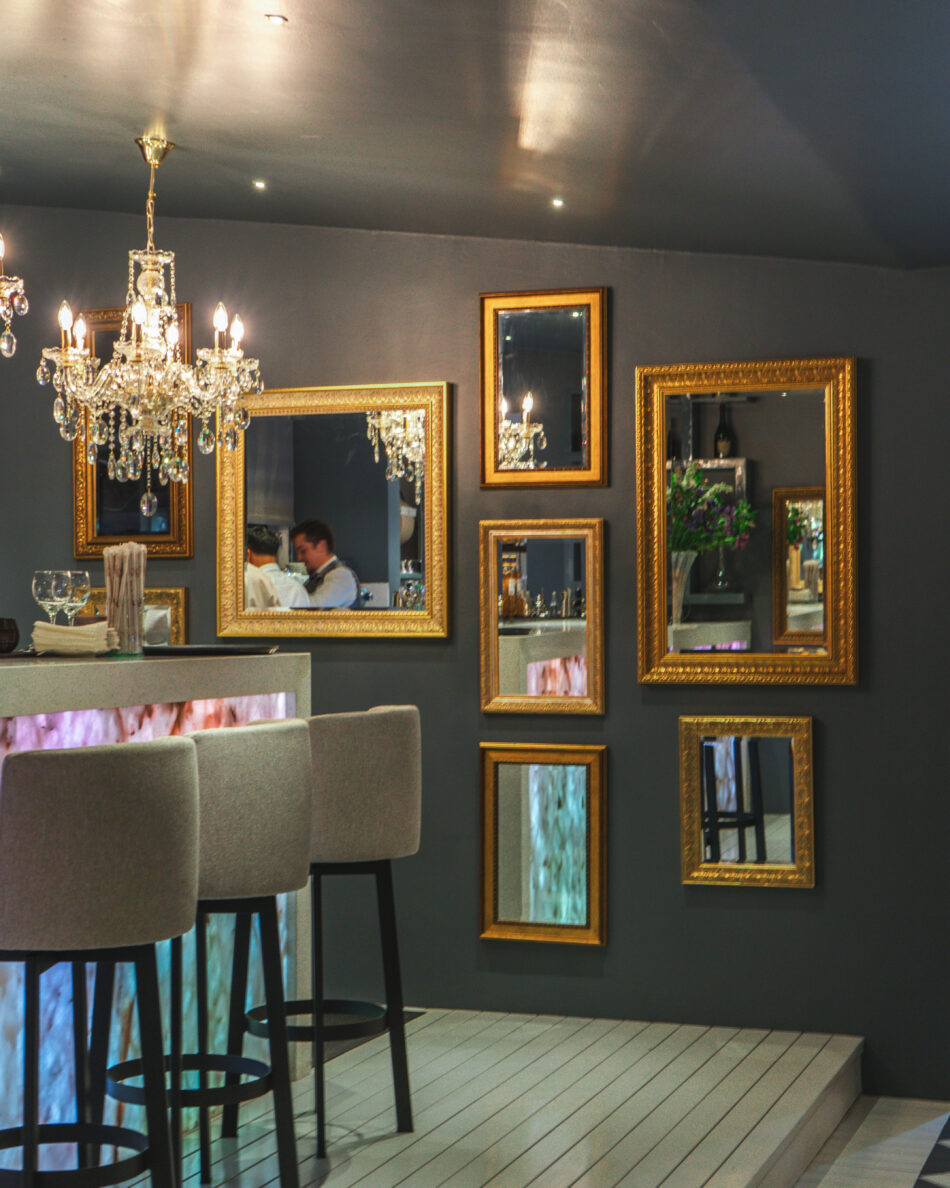 ZAZA 360 BAR LOUNGE - ITZA Hotel Boutique Internacional